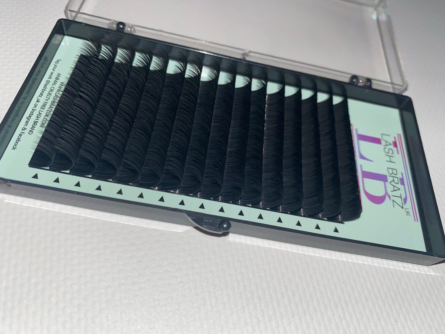 CLASSIC LASHES – Lash Bratz Uk