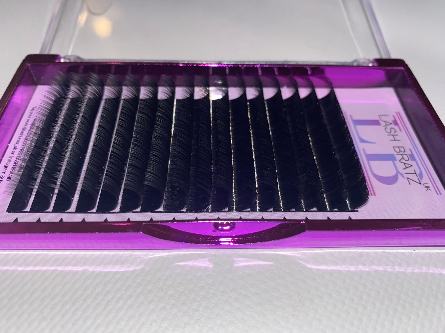 FLAT LASHES – Lash Bratz Uk