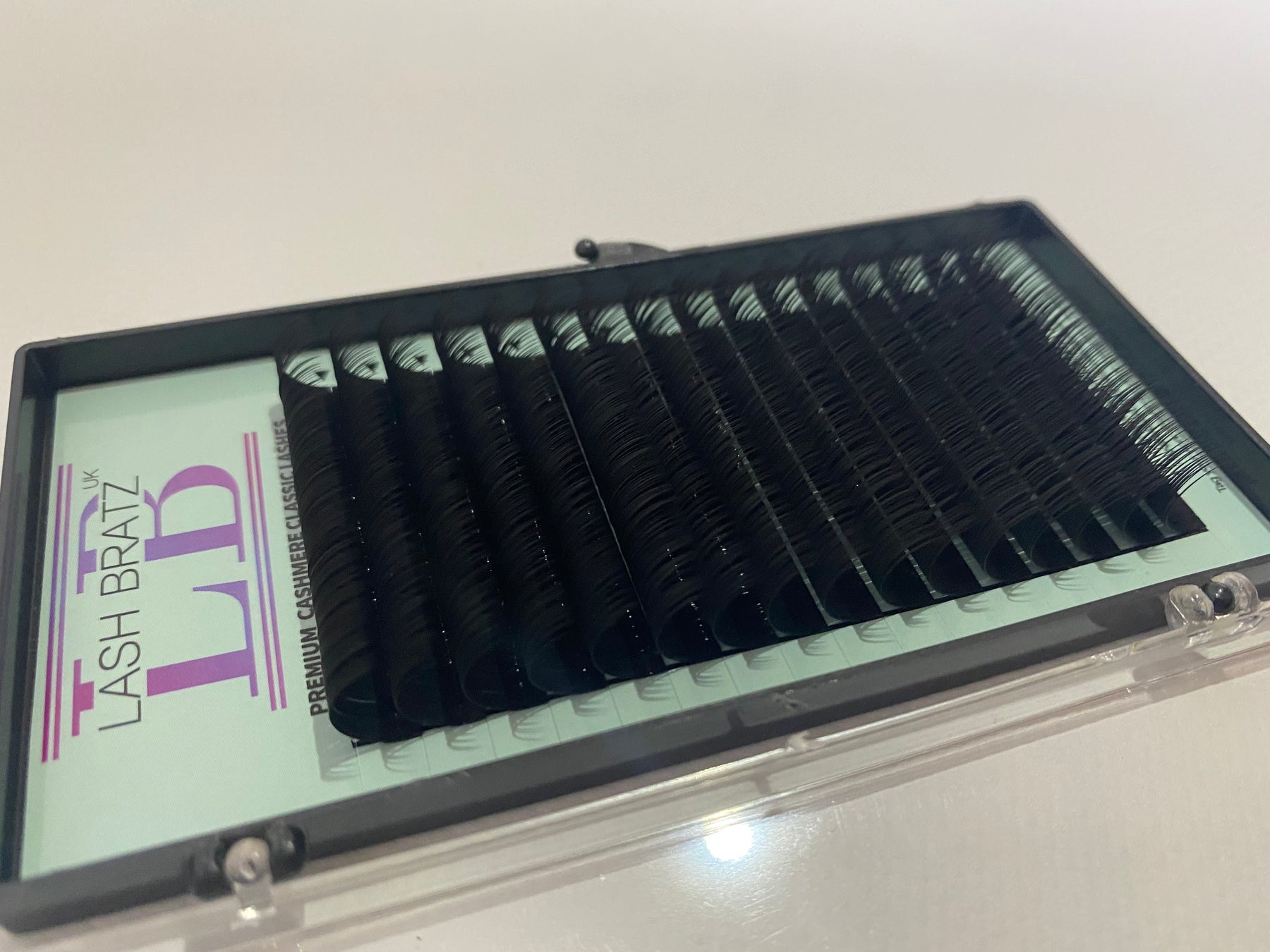 CLASSIC LASHES – Lash Bratz Uk